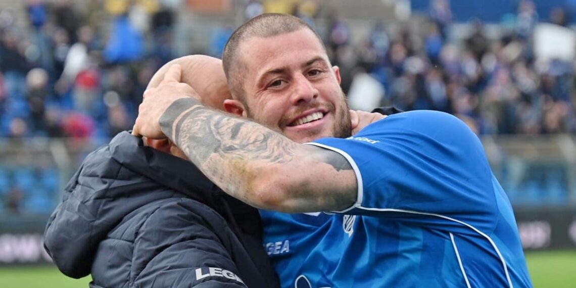 Cerri resta al Como: "Non potrei essere più felice" - EspansioneTv