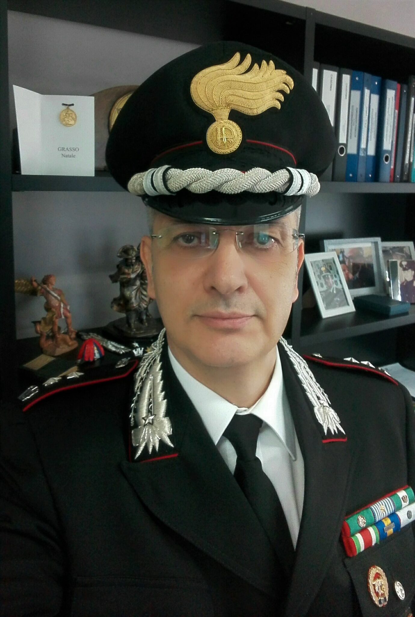 Campione, in congedo il comandante dei carabinieri Natale Grasso ...