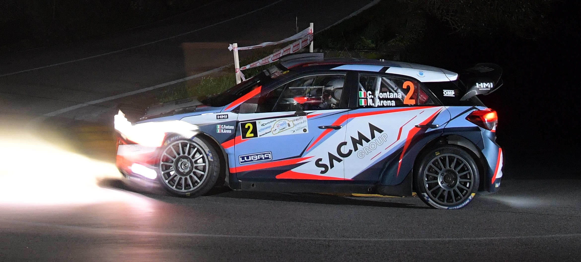 Rally Aci Como Villa d’Este: Re-Vozzo squalificati, vincono Fontana ...