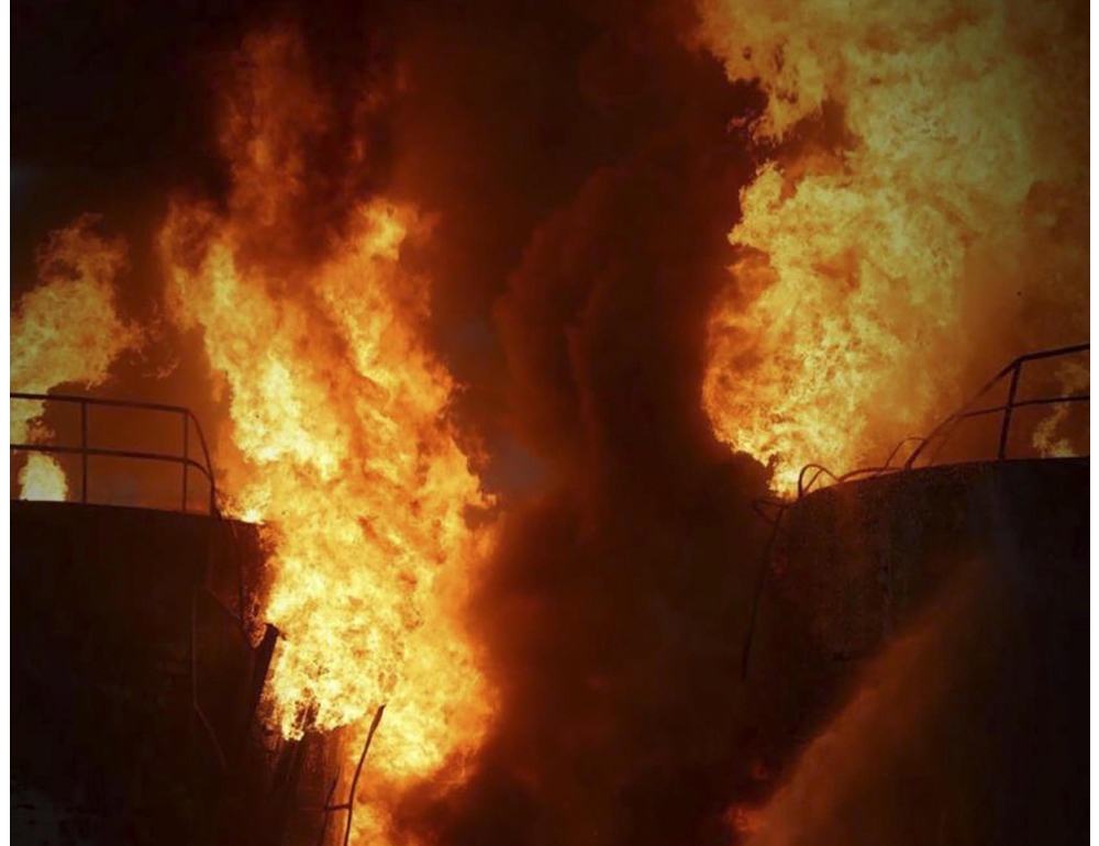 Media russi, drone ucraino su hotel nel Kherson, almeno 24 morti ...