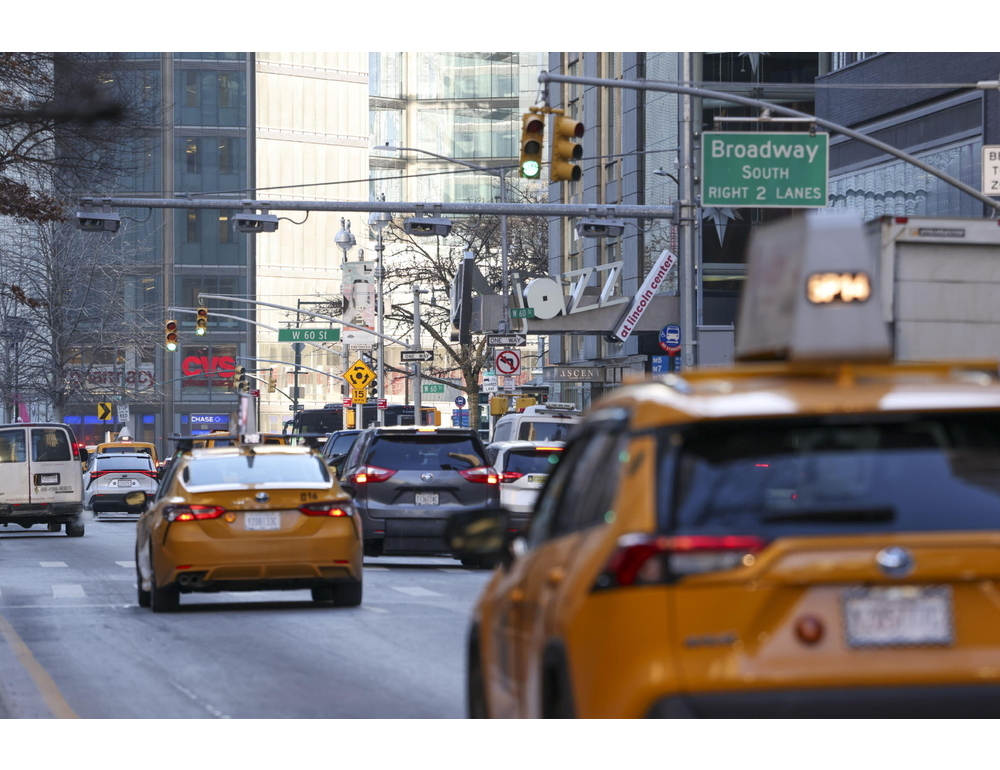 Primo anno di tassa sul traffico a New York, 27 milioni di auto in meno ...